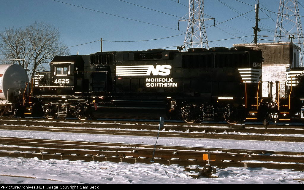 NS 4625--New GP59